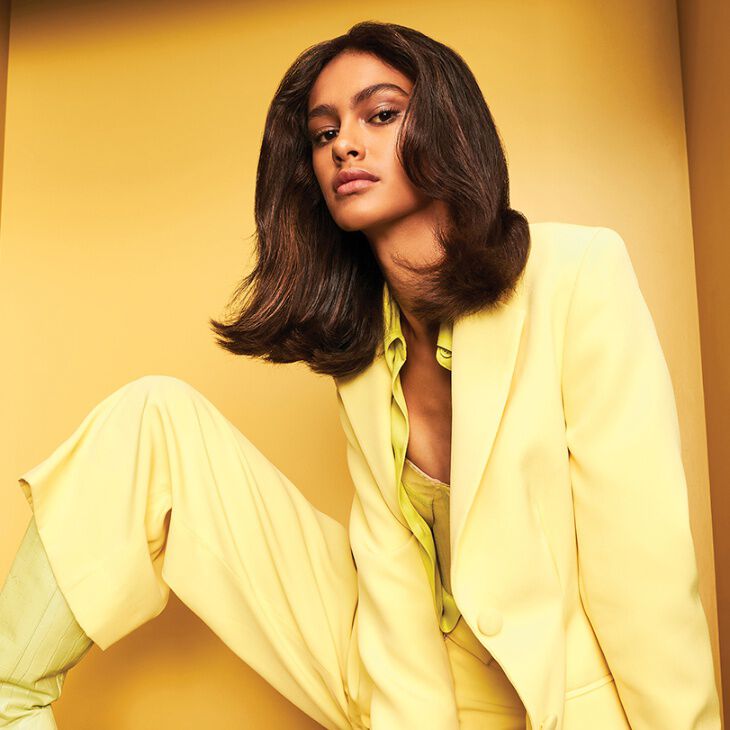 Get To Know The Midi Flick Hair Trend